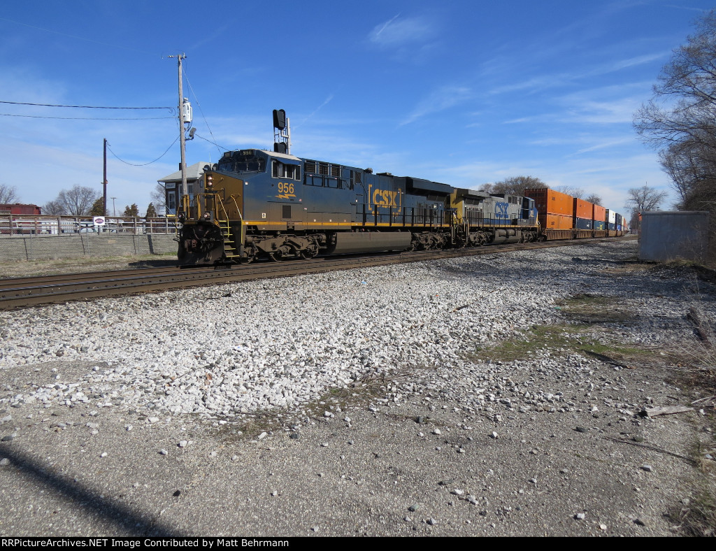 CSX 956